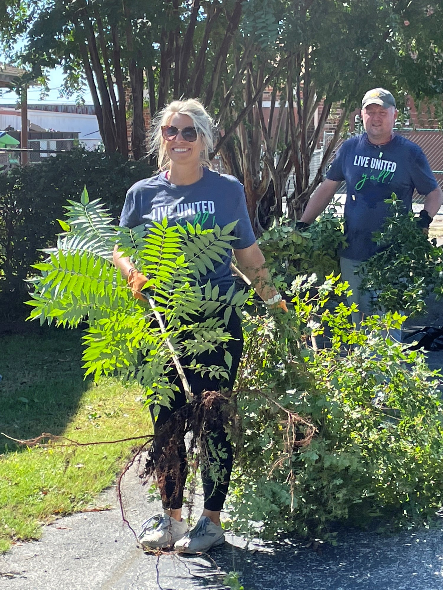 United Way Day of Caring - Decatur Plant - Toray Composite Materials ...
